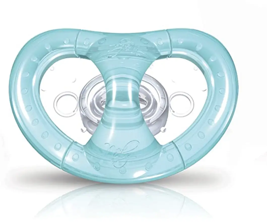 Pacifiers - pros and cons and types of pacifiers - Baby bassinet